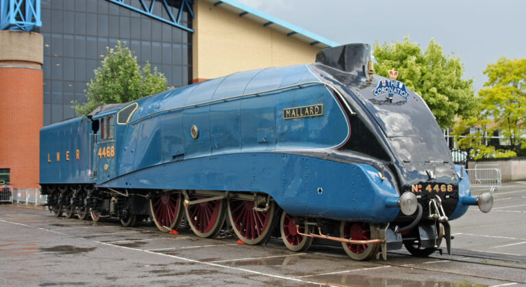 Class A4 – Sir Nigel Gresley